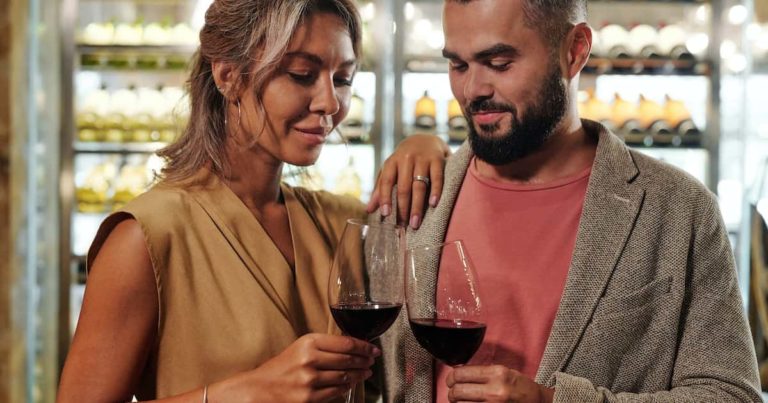 Unfiltered Wine: What Is It and Why Should You Drink It? | Crush Wine ...